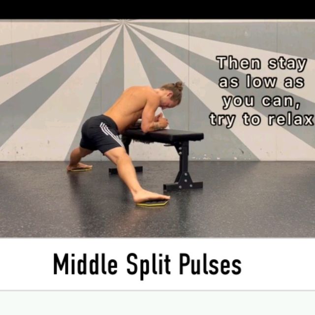 Middle Split Pulses by Alex 🌊. - Exercise How-to - Skimble
