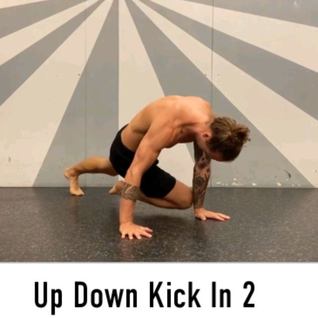 Up Down Kick In por Alex 🌊. - Ejercicio Cómo hacerlo - Skimble