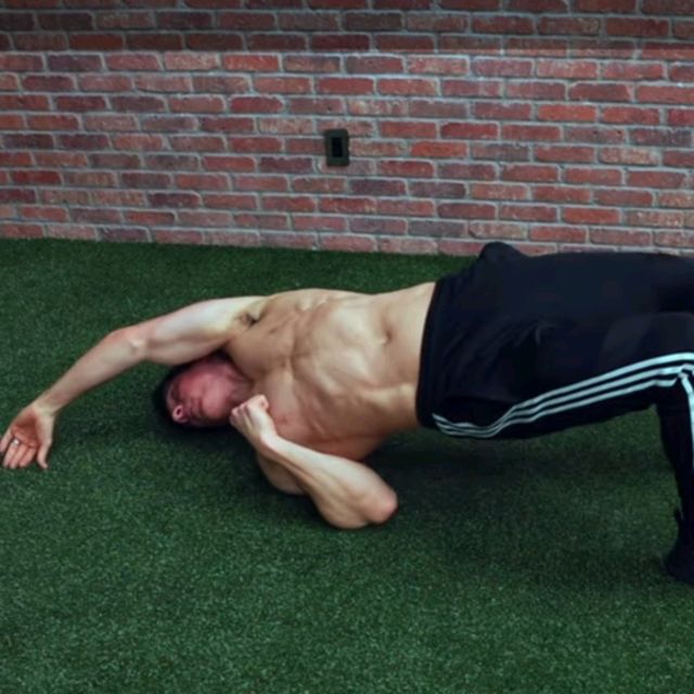 Bridge And Reach by Frank Roodenburg - Exercise How-to - Skimble