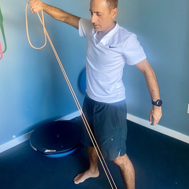 hitch hikers-band around foot pull up across by Tony M. - Exercise How ...