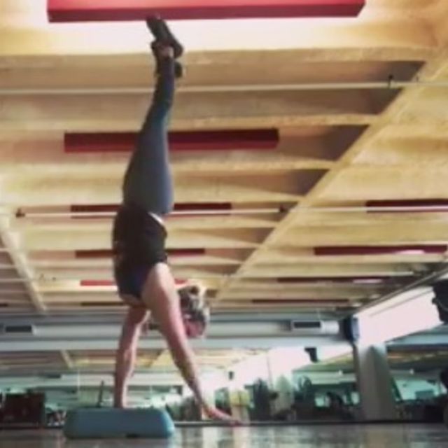 Handstand Walk by Tif Sippel - Exercise How-to - Skimble