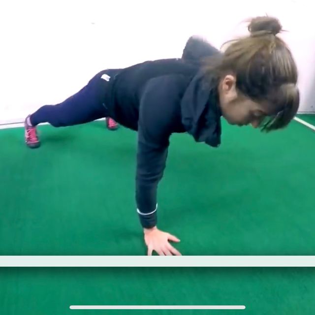 2-1 Plank w/ Rows by Brian Fallon - Exercise How-to - Skimble