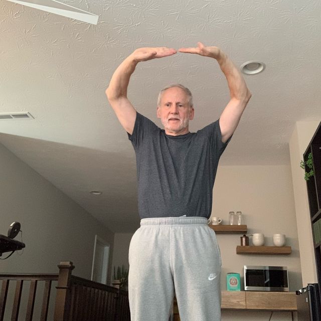 Arm Press by Rich M. - Exercise How-to - Skimble Workout Trainer