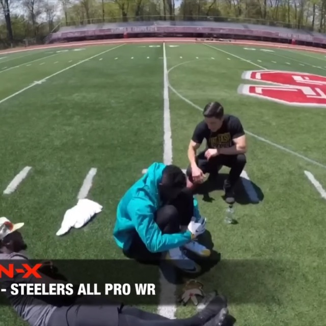 Explosive Ab Tucks by Vera Maxakova - Exercise How-to - Skimble