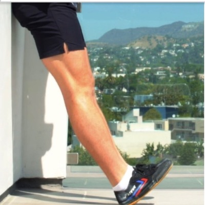 THE KOT (KNEES OVER TOES) CALF RAISE: by Armin Krause - Exercise How-to ...