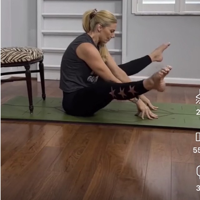 Flying Upward V by Jataesha C. - Exercise How-to - Skimble