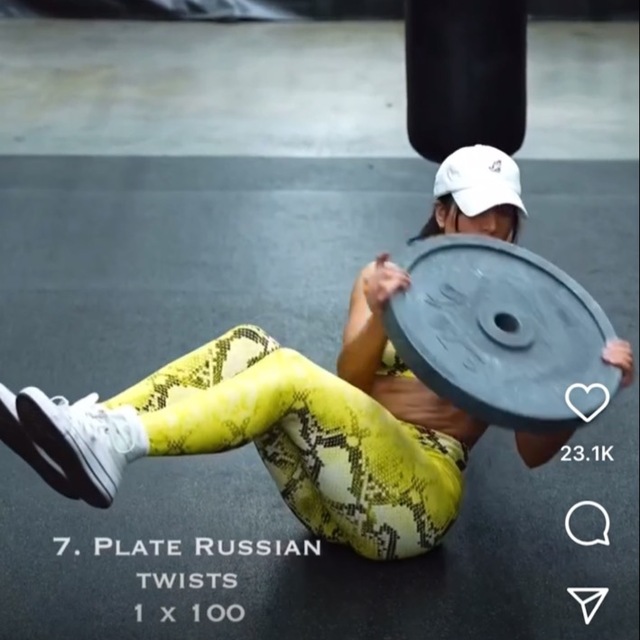 Plate Russian Twist by Deanna B. - Exercise How-to - Skimble