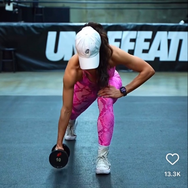 Single Dumbbell Plank W/ Renegade Row Into Runners Lunge Row by Deanna ...