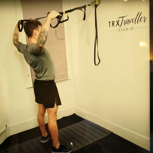 TRX Y-pull by Frank Roodenburg - Exercise How-to - Skimble