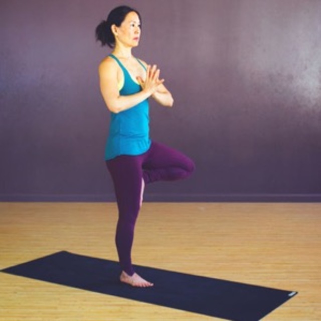 Right Tree Pose by Jataesha C. - Exercise How-to - Skimble