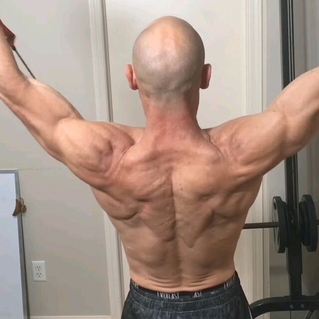 Banded Y Pull por Frank Roodenburg - Ejercicio Cómo hacerlo - Skimble