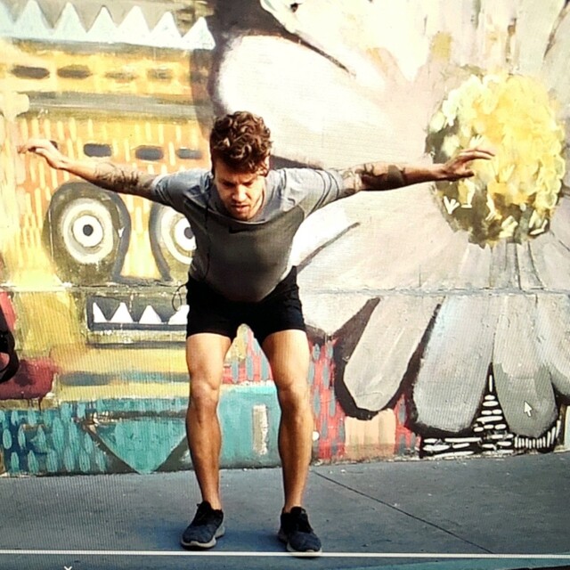 Bodyweight Flies by Frank Roodenburg - Exercise How-to - Skimble