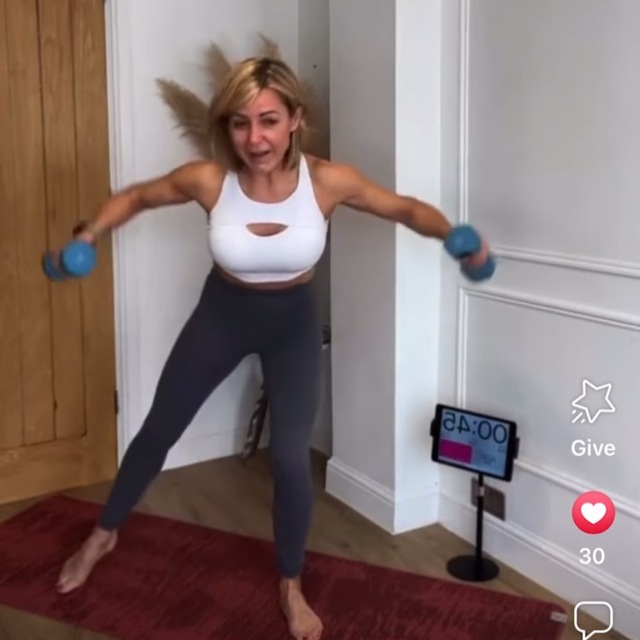 Two Step With Wings by Jataesha C. - Exercise How-to - Skimble