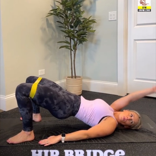 Bridge Pulse With Overhead Reaches by Jataesha C. - Exercise How-to - Skimble