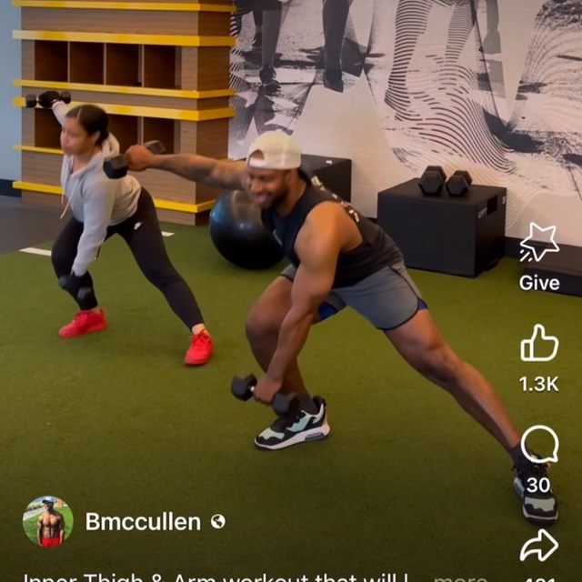 Right Crank And Press by Jataesha C. - Exercise How-to - Skimble