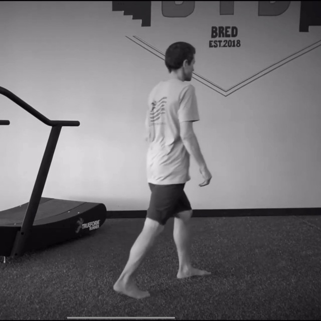 Backwards Walking by Ömer Köseoğlu - Exercise How-to - Skimble