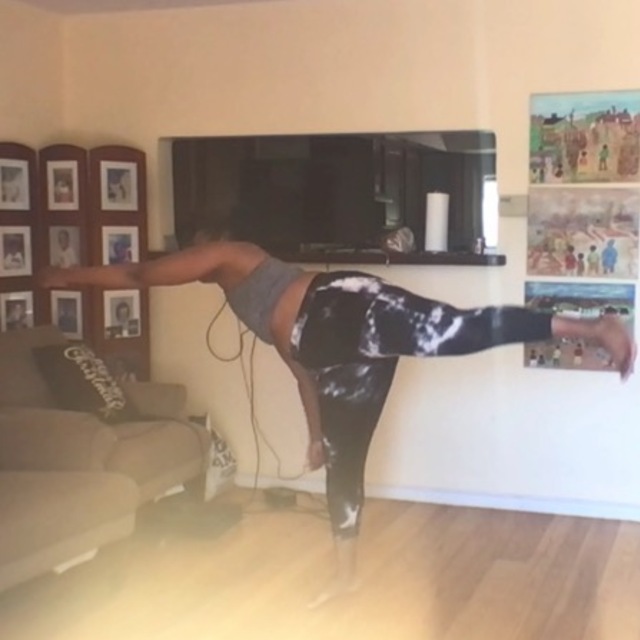 Two Step With Leg Raises by Jataesha C. - Exercise How-to - Skimble