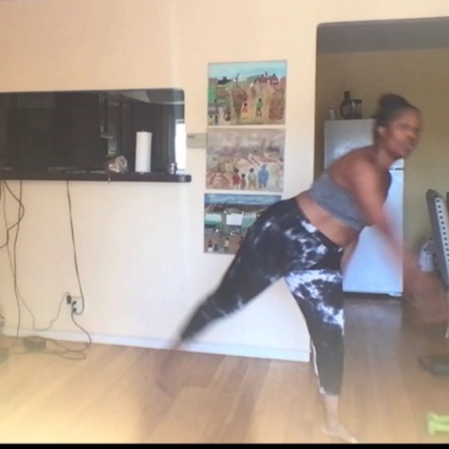 Two Step With Leg Raises by Jataesha C. - Exercise How-to - Skimble