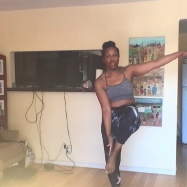 Two Step With Knee Lifts by Jataesha C. - Exercise How-to - Skimble