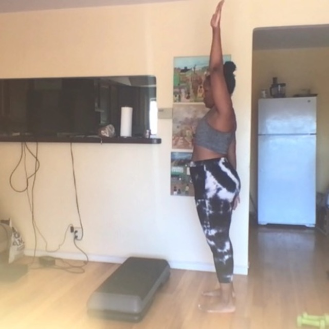 Steps With Arm Scissors by Jataesha C. - Exercise How-to - Skimble