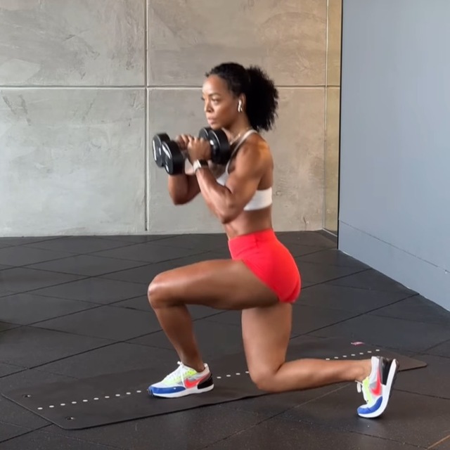 Curtsy Lunge Kick by Deanna B. - Exercise How-to - Skimble