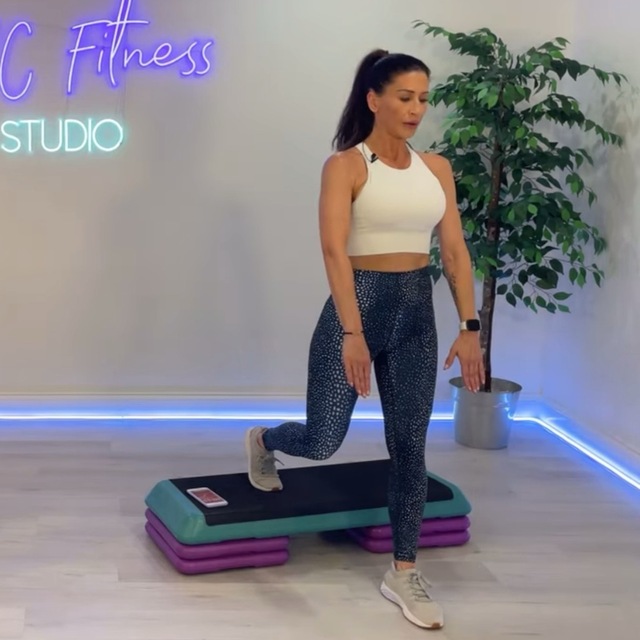 Hip hinges with right foot back on step by Ömer Köseoğlu - Exercise How ...
