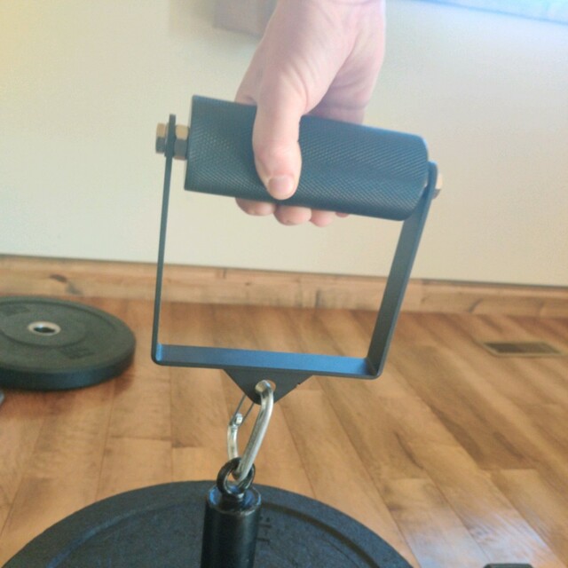 2.5" Rolling Handle Lift by Gabriel Vanrenen - Exercise How-to - Skimble