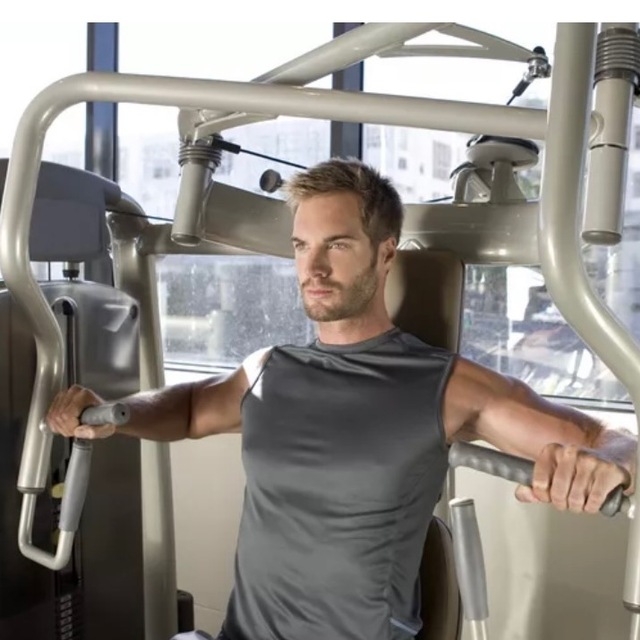 Machine Chest Press by Neale Davis - Exercise How-to - Skimble