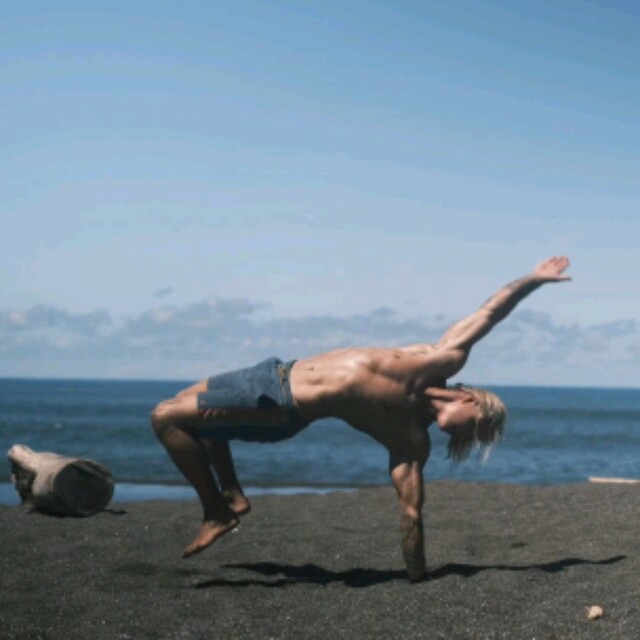 Macaco Jumps by Alex 🌊. - Exercise How-to - Skimble