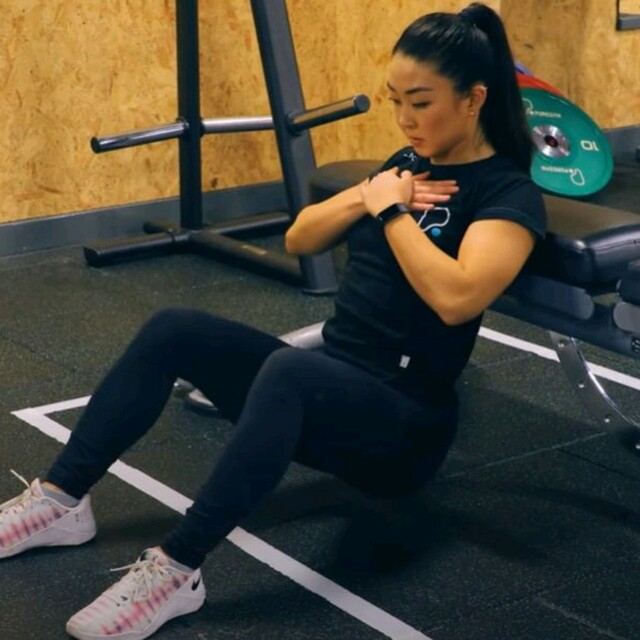 Hip Thurst by Allan B. - Exercise How-to - Skimble