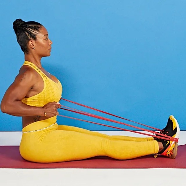 Resistance Band Row by Gabi Wolosik - Exercise How-to - Skimble