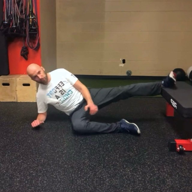 Copenhagen Adduction/Plank Level 1 (R) by Ömer Köseoğlu - Exercise How ...