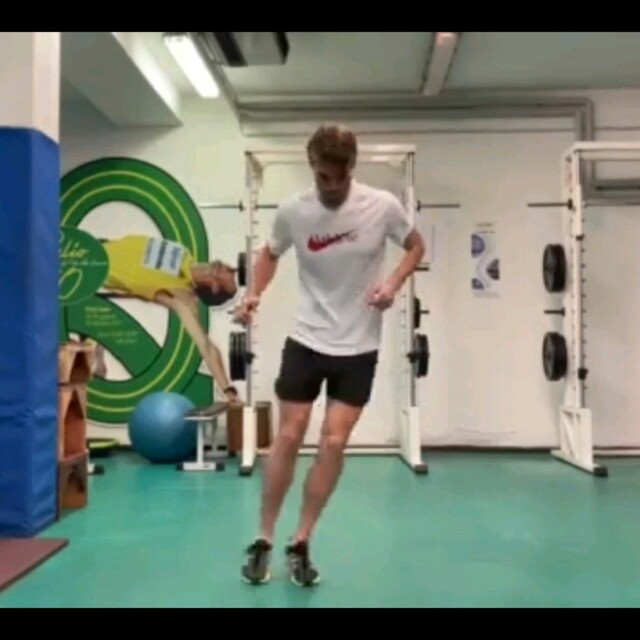 Forward Slalom by Timon Jona Martin - Exercise How-to - Skimble