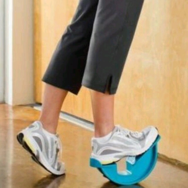 Foot Walker by Allan B. - Exercise How-to - Skimble