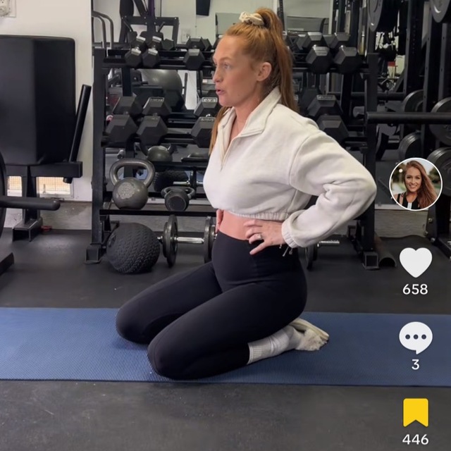 Kneeling 360 Breathing by Miss M. - Exercise How-to - Skimble