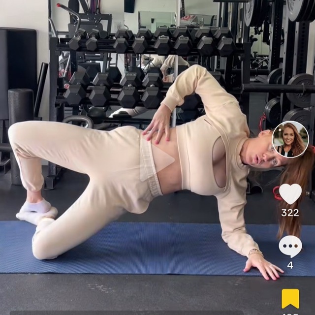 Modified Side Plank Clam Shells by Miss M. - Exercise How-to - Skimble