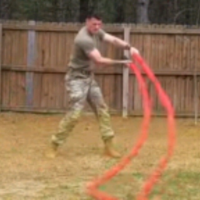 Side To Side Battle Ropes by Martel Berry - Exercise How-to - Skimble