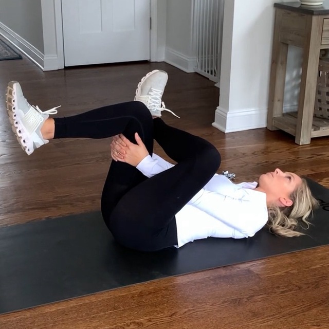 Figure 4 Stretch by Fifi J. - Exercise How-to - Skimble