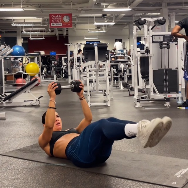 Dumbbell Weighted Reverse Crunch by Deanna B. - Exercise How-to - Skimble
