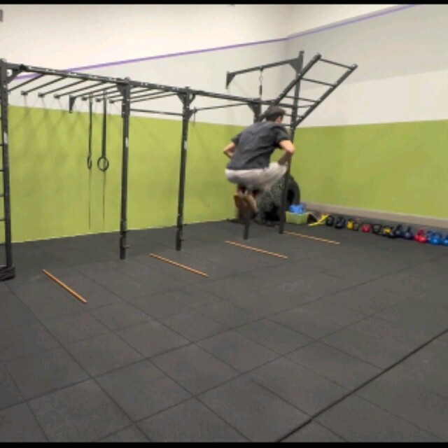 Broad To Tuck Jumps Rebound by Alex 🌊. - Exercise How-to - Skimble