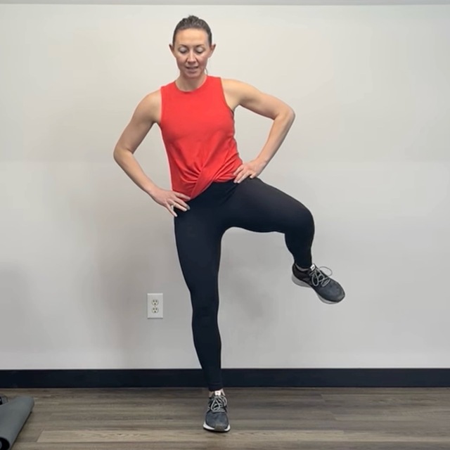 Balance Hip Rotations (L) by Ömer Köseoğlu - Exercise How-to - Skimble