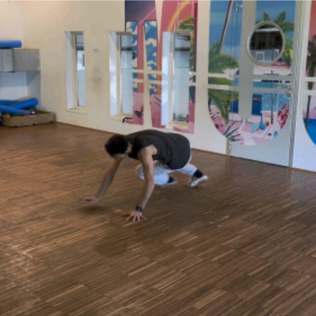 All Fourth Walk by Alex 🌊. - Exercise How-to - Skimble