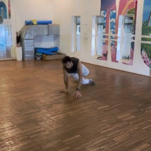 All Fourth Walk by Alex 🌊. - Exercise How-to - Skimble