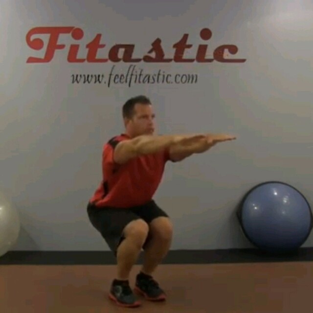 Close stance pulse squat by Francisco Perez - Ejercicio Cómo hacerlo ...