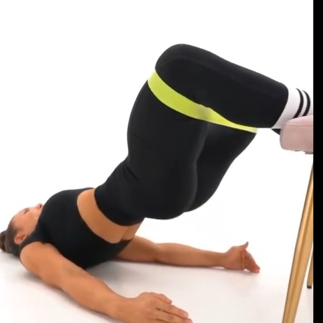 Banded Glute Bridge 2 by Fifi J. - Exercise How-to - Skimble