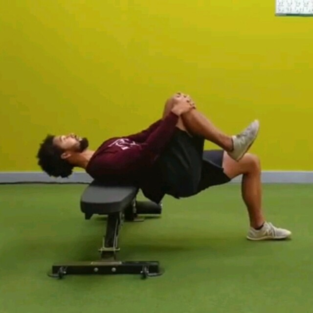 Knee hug sl hip thrust by Francisco Perez - Ejercicio Cómo hacerlo ...
