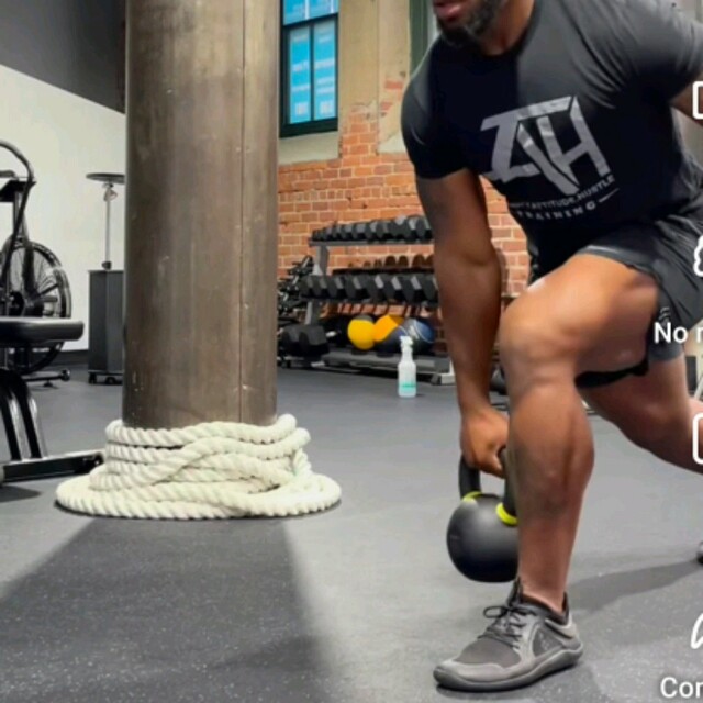 Split-stance KB Row Clean Step by Xexu Lara - Ejercicio Cómo hacerlo ...