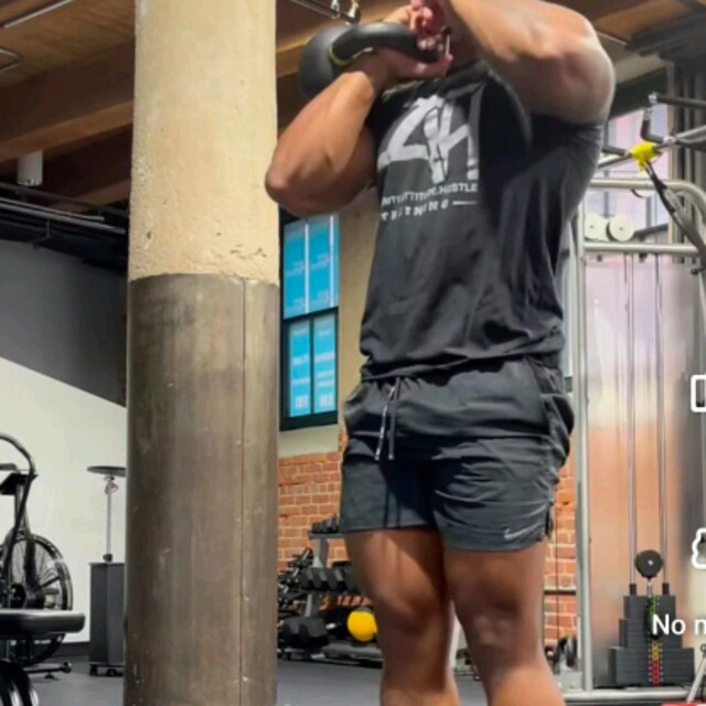 Split-stance KB Row Clean Step by Xexu Lara - Ejercicio Cómo hacerlo ...