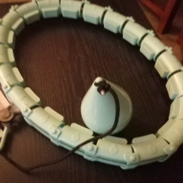 Weighted Hooping by Mary Garcia - Exercise How-to - Skimble