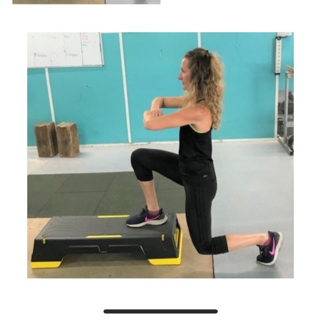 Lunge Back And Front L by ꧁𝒩𝒶𝓉𝒽𝒶𝓁𝒾ℯ ꧂ ℒ𝒾𝓉𝒶𝓁𝒾ℯ𝓃 - Exercise How-to - Skimble